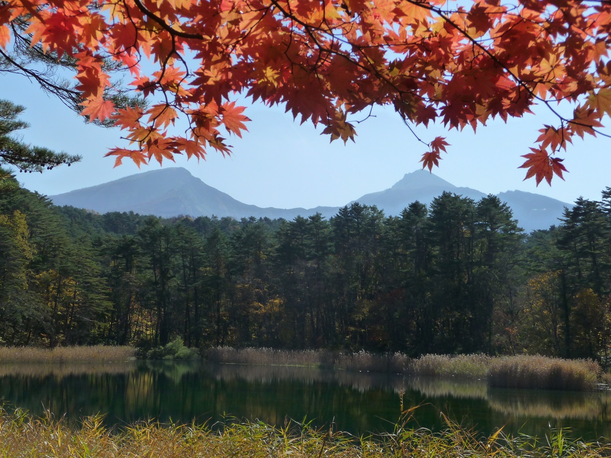 Urabandai Goshiki-Numa Ponds(Five colors ponds) walk | Japanese ...